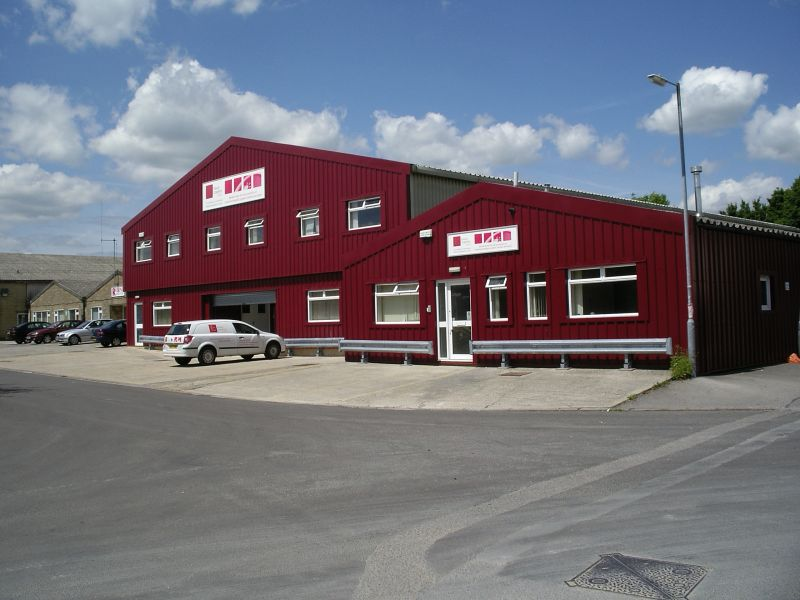 Fascia Graphics leads with latest technology investment - Electrical ...