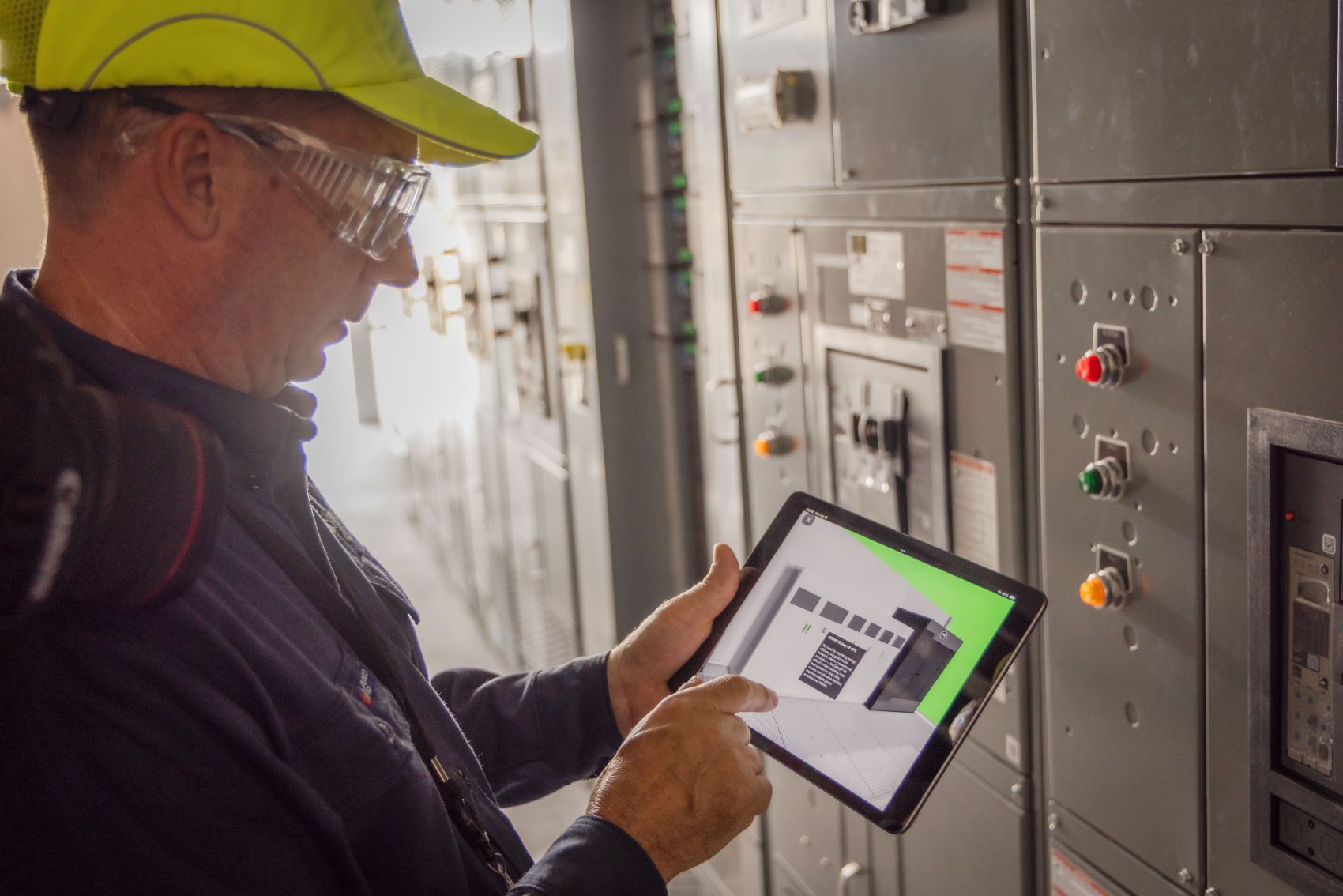 Compass datacenters and Schneider Electric utilise AI to transform data ...